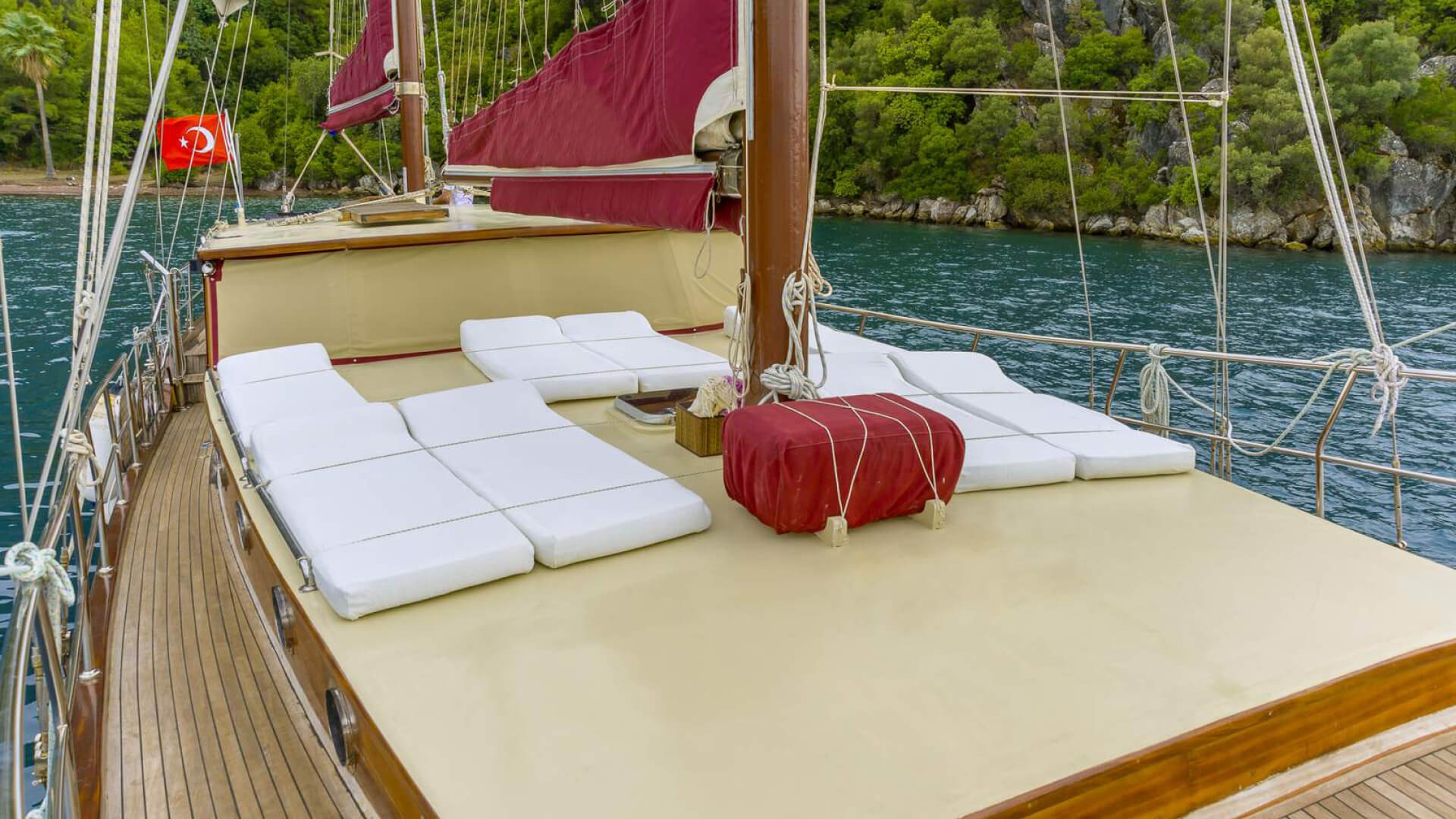 Gulet Altug Baba 5 Boat Rental Best Price